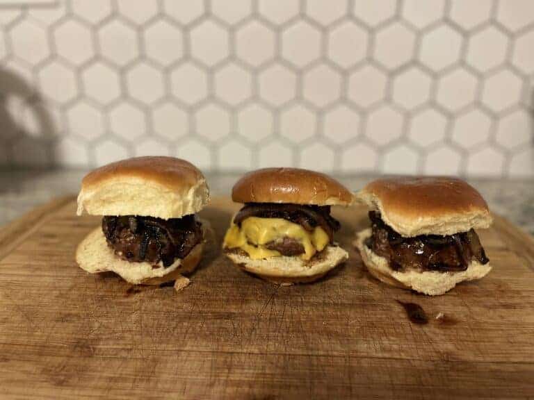Mino Prime Steaks | 3oz. Mino Prime Sliders 26 per box